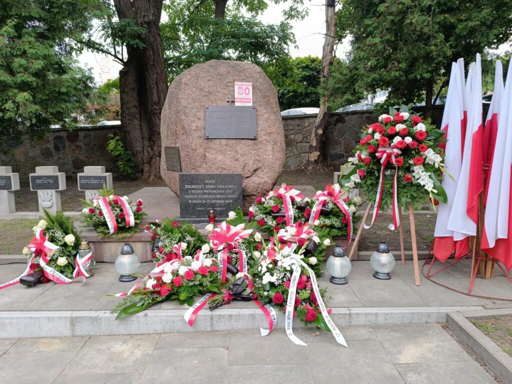 Obchody 86. rocznicy wybuchu II wojny światowej. Kino Konesera na ...